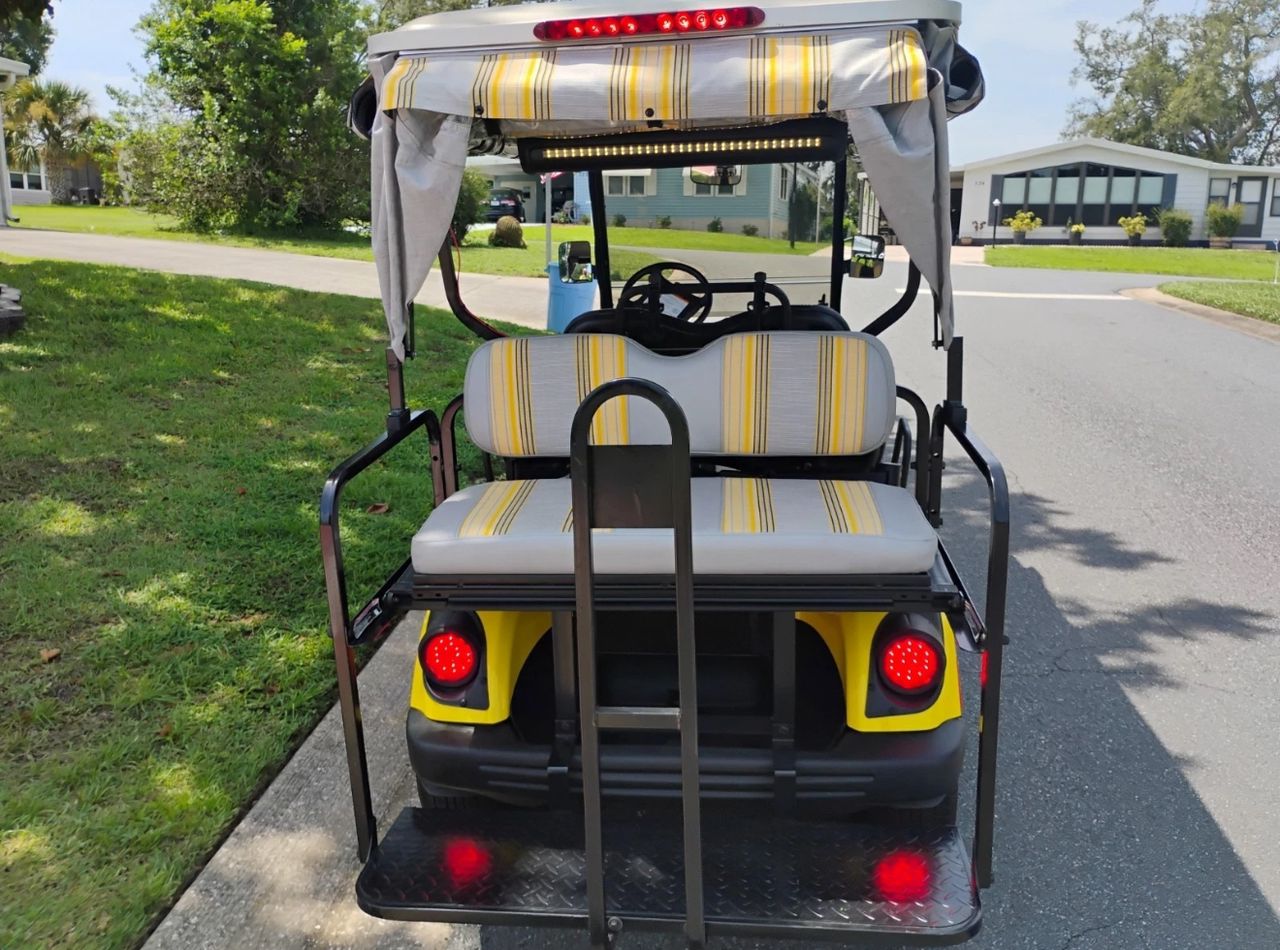 Powerful Yamaha EFI gas engine – Worldwide Golfcarts Dealer